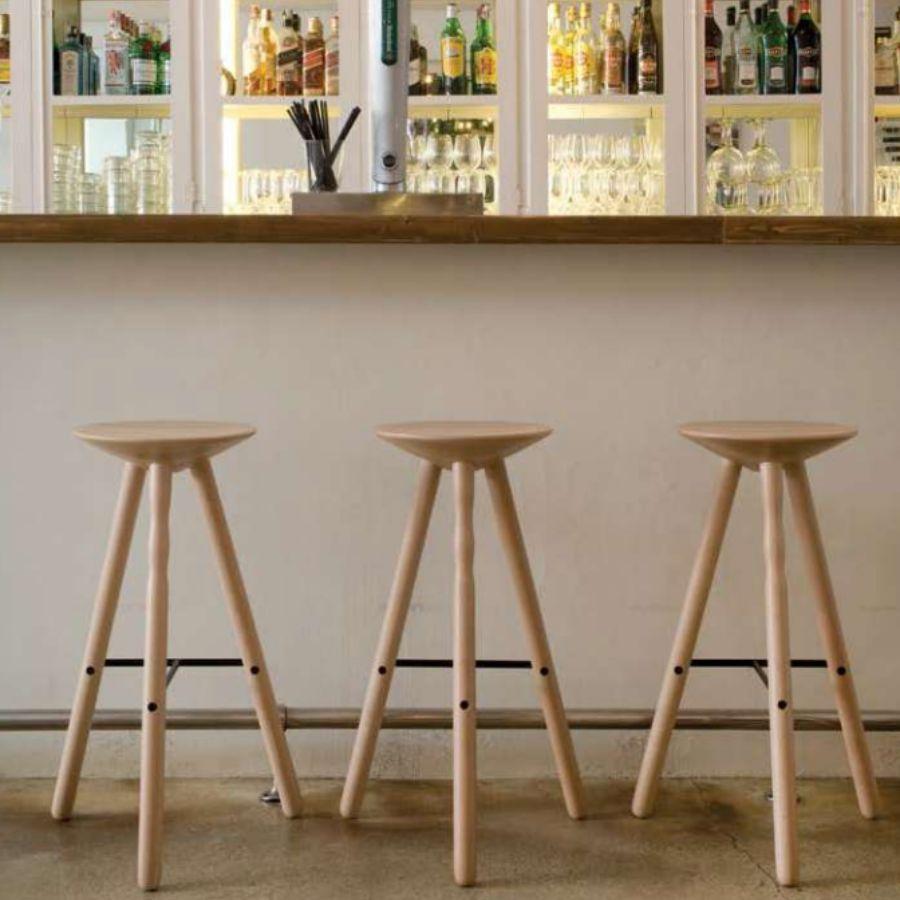 Taburete de madera de haya Luco